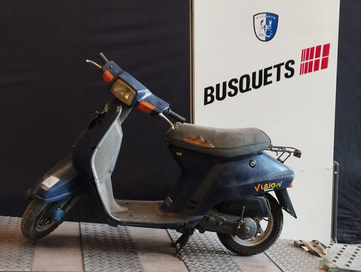 Honda Vision 50 - Motos Busquets